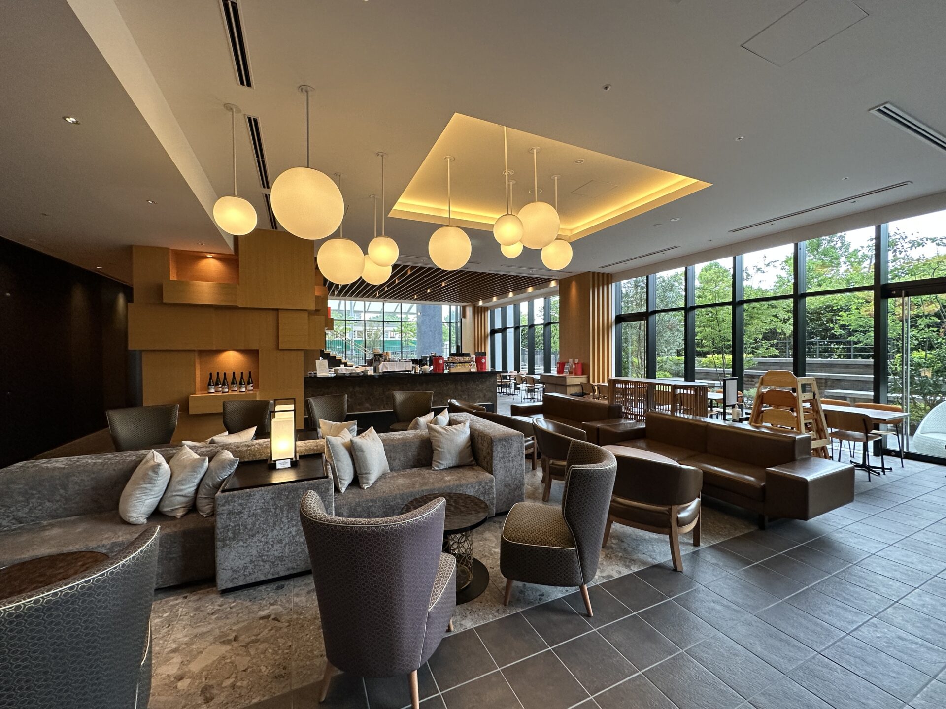 【Umekoji Potel KYOTO】ラウンジ飲み放題のコスパ神！アメニティ・過ごし方も解説｜ゆるのま ︎